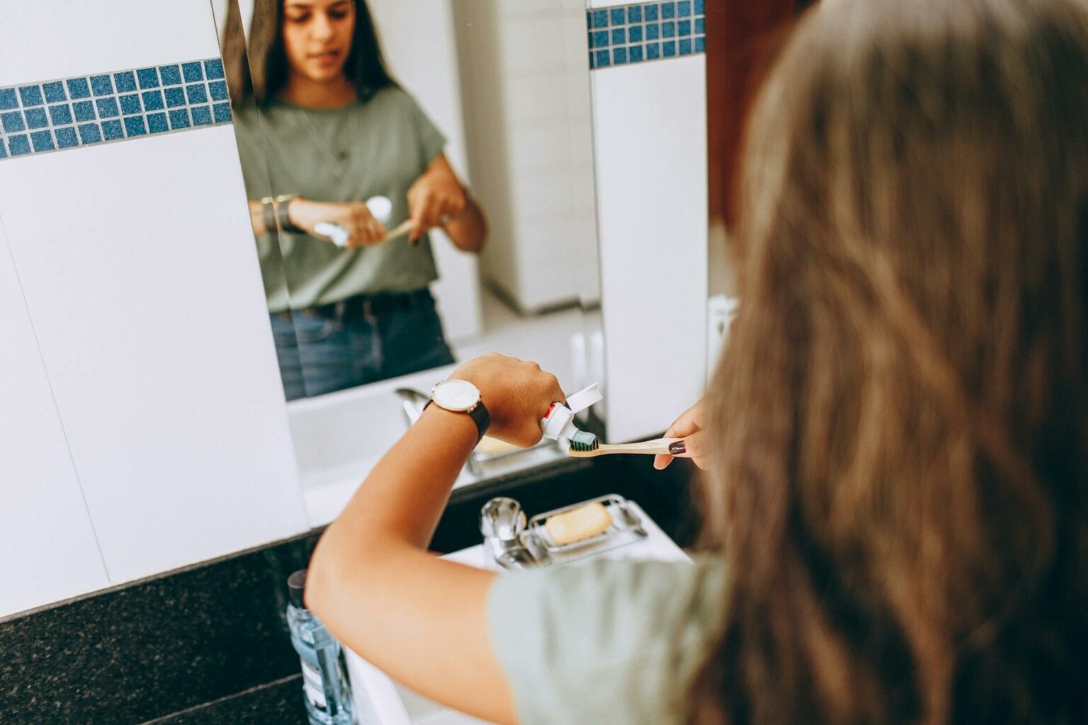 What Is Tooth Decalcification? 3 Ways To Prevent White Spots On Teeth ...